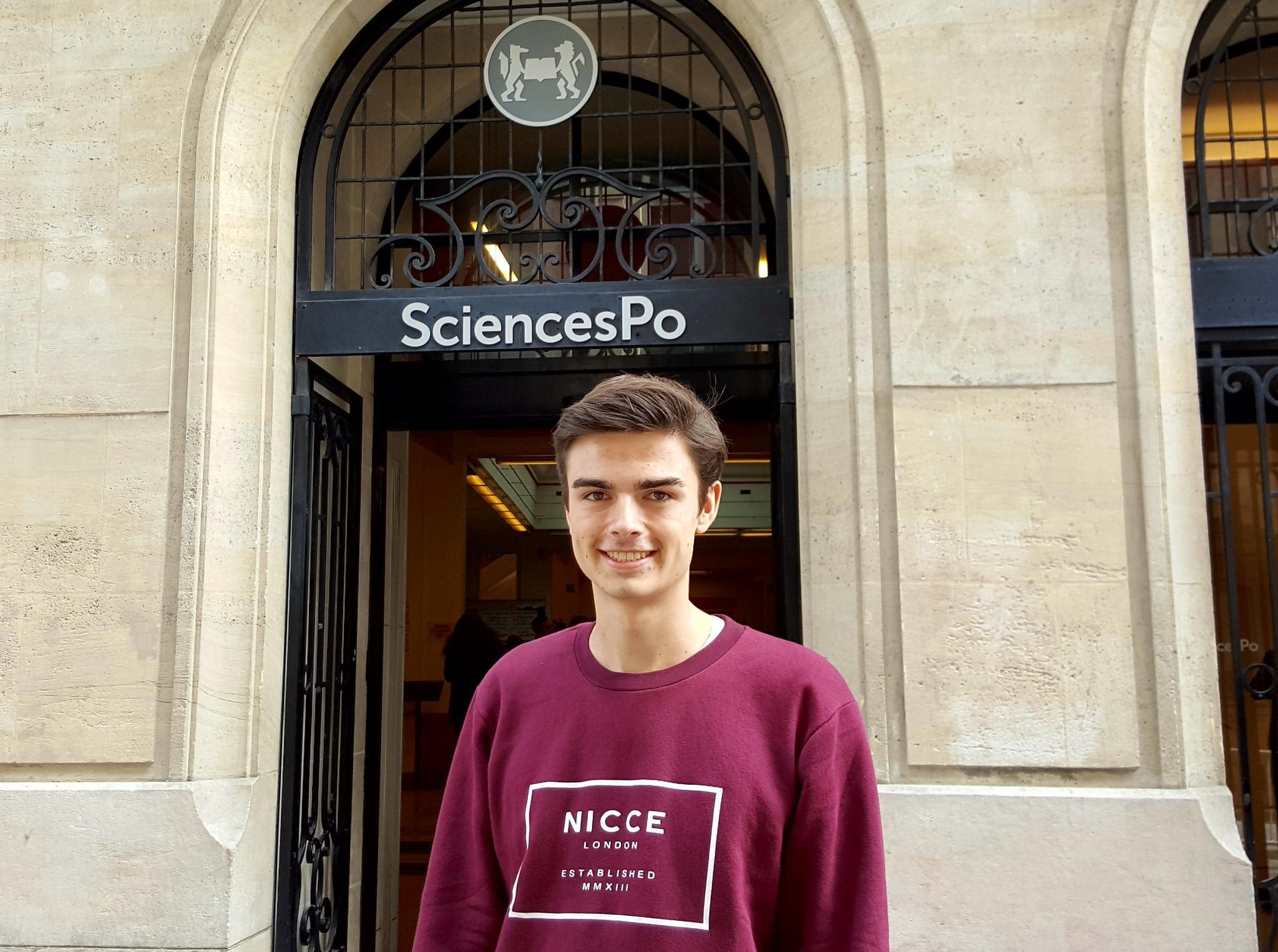 Hugo Travers Parents