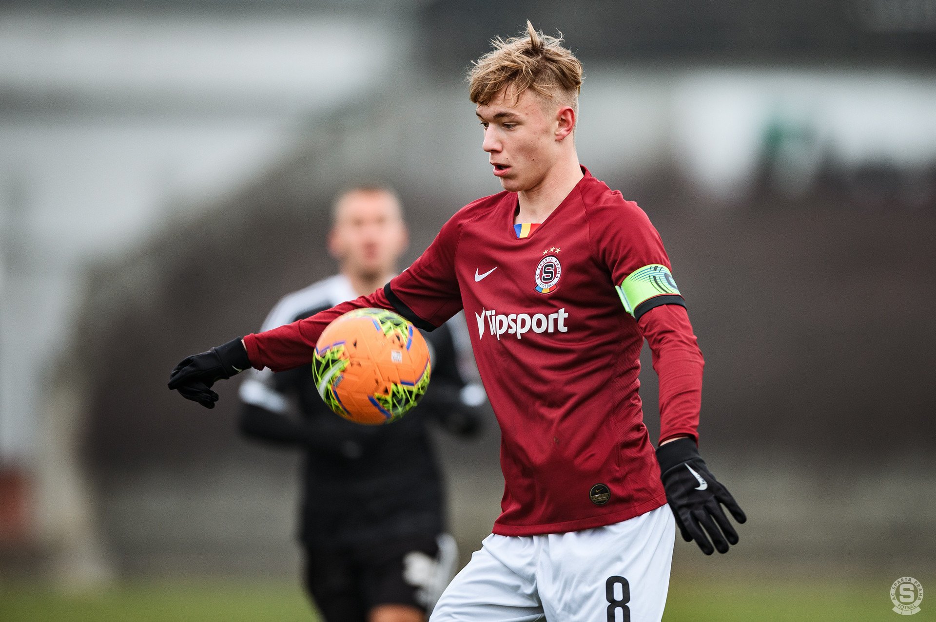 Adam Karabec : Sa taille cache-t-elle un avantage secret